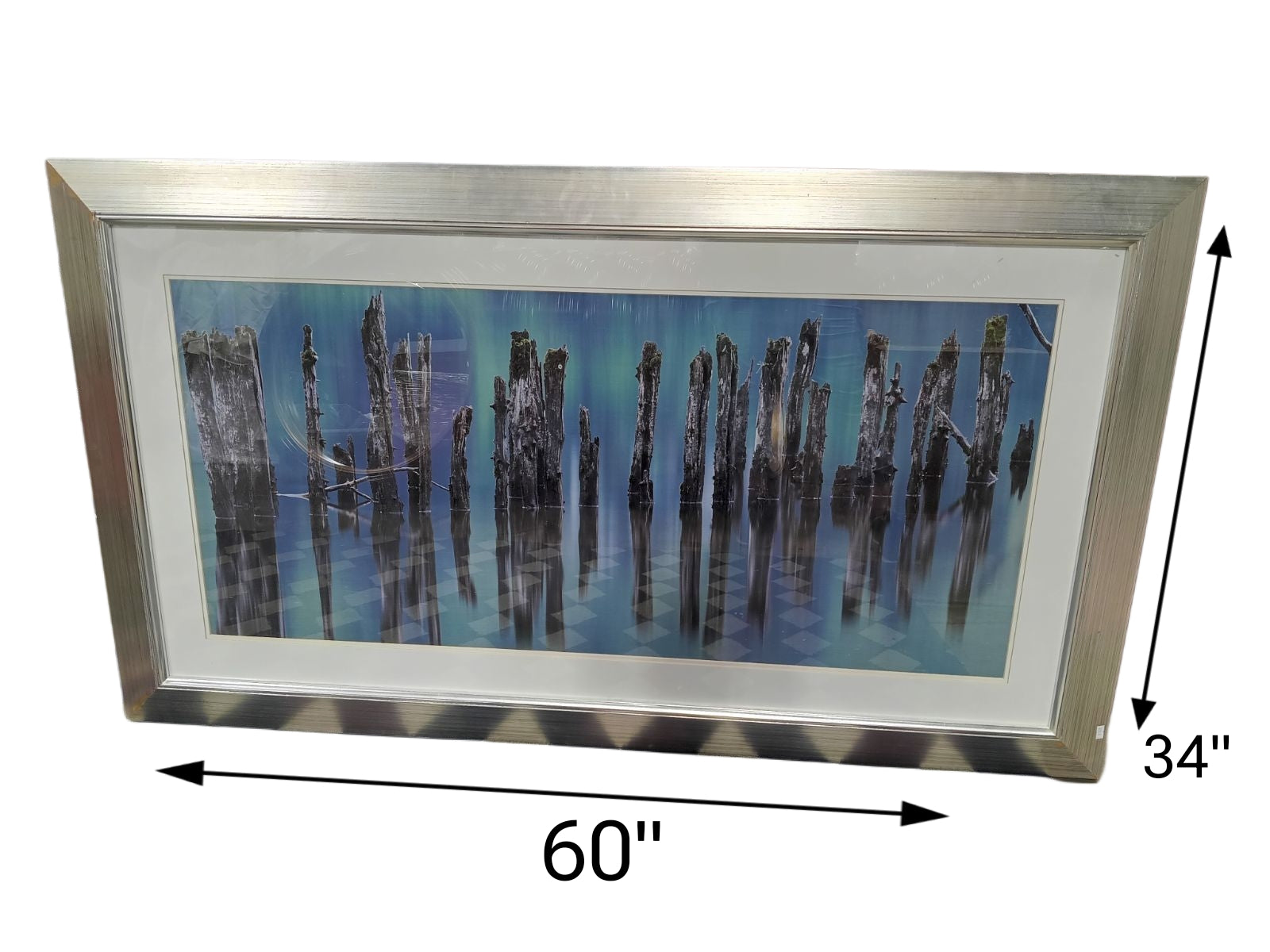 60 X 34 Blue Stump Art – Southern Hospitality Liquidation